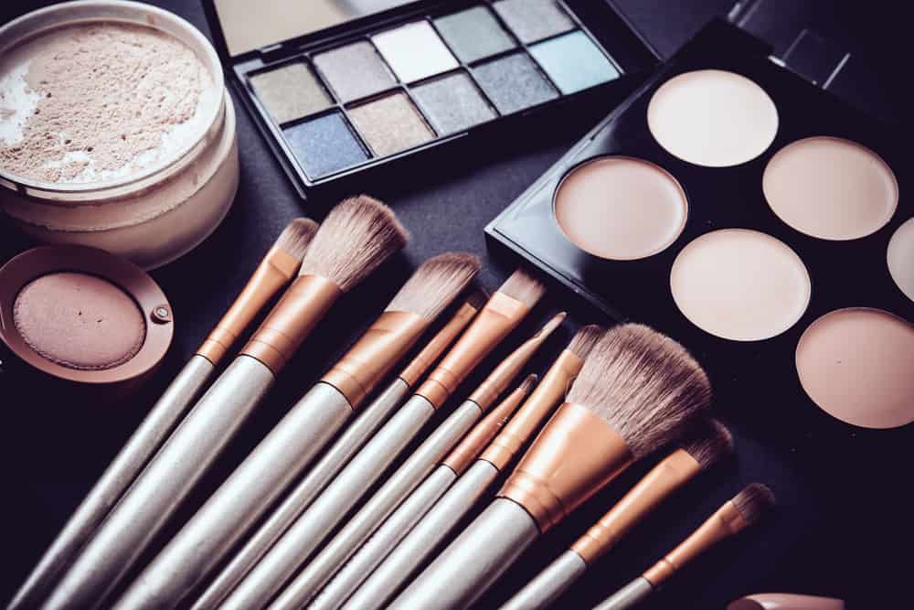 30 Types Of Makeup (And How They Are Used)
